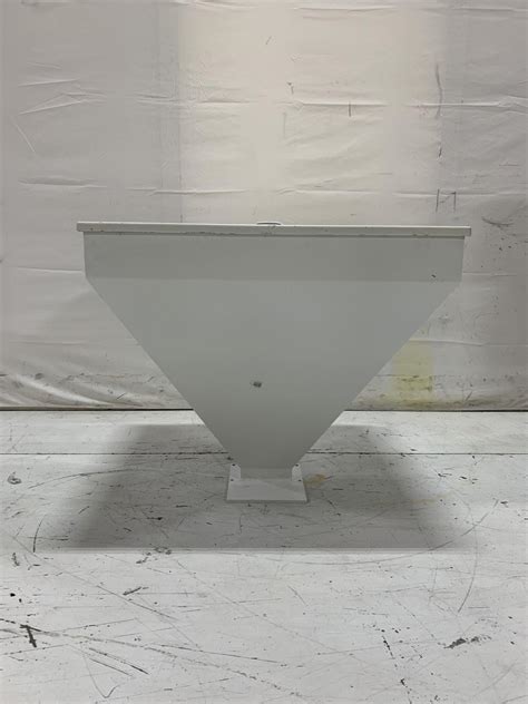 Feed Throat Material Hopper Approx 250 Lb Capacity Zag Equipment Sales
