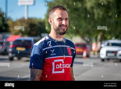 Ben Crooks 2 Of Hull Kr Arrives At The Sewell Group Craven Park