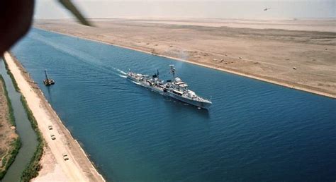 El Barco Que Bloquea El Canal De Suez Es Del Tamaño De Dos Bernabéus