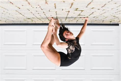 Upside Down Scrolller