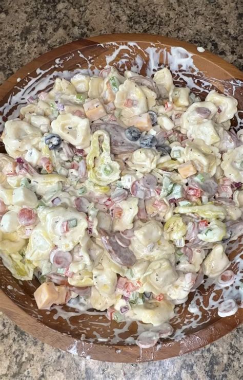 Cheese Tortellini Pasta Salad Whats Mom Cookin