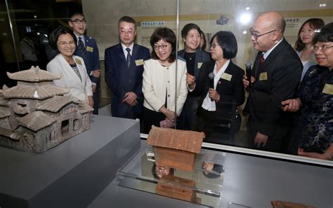 有片 賞同一屋簷下嶺南傳統建築源流與藝術 精選展品 探粵港澳與中原一脈相承的文化傳統