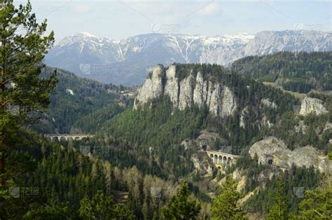 塞默灵 奥地利 旅游目的地 水平画幅 地形 岩石 无人 欧洲 铁轨轨道 岩面