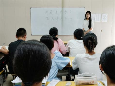 社会实践 传媒技术学院闪闪红星队举办“追寻红色记忆 传承红色精神”社会实践活动