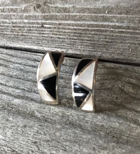 Vintage 80s Native American Zuni Tribe Black And White Inlay Sterling Earrings Signed S E Sensa
