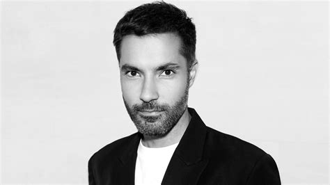 Yigit Turhan Conjures Up The Very Definition Of A Spellbinding Read