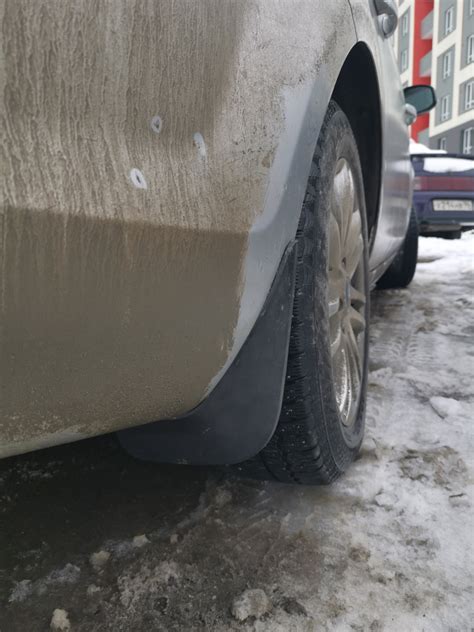 Короткие брызговики взамен оригинальным — Ford Focus Sedan II, 1,8 л ...