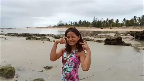Partiu Praia Com As Primas Youtube
