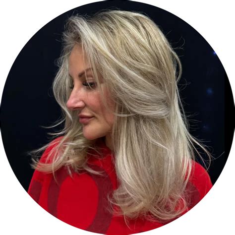 Chleb Z Serka Wiejskiego I Ziaren Bez Mąki