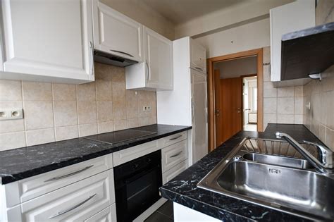Vendu Appartement 1 Chambre Terrasse Metro Schuman Amc Immo