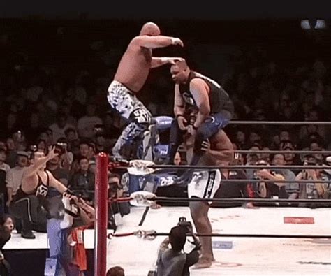 Allan On Twitter My Word D Lo Brown With A Nasty Bump Off A Bob Sapp