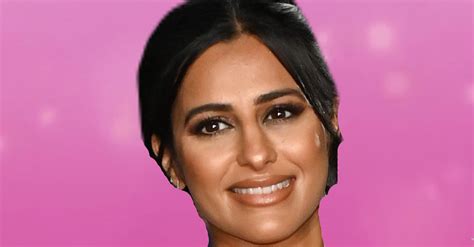 Coronation Street Star Sair Khan Announces Shes Pregnant