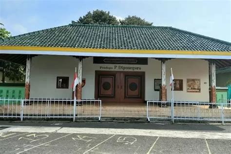 Mengenal Museum Monumen Pangeran Diponegoro Sasana Wiratama Melihat