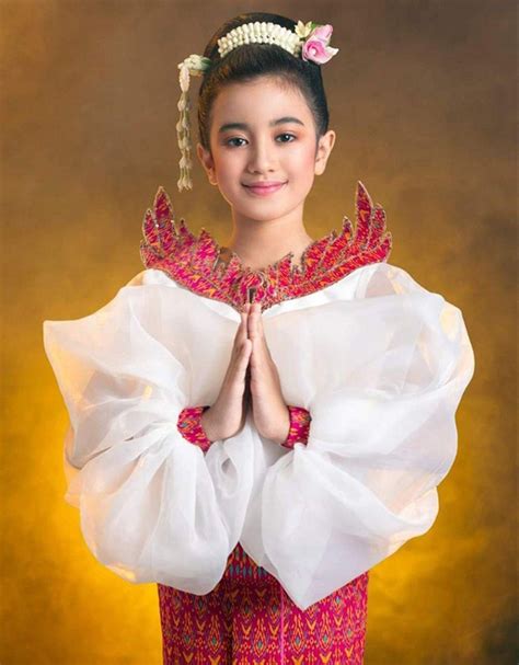 Plus Movie Hd168 ញញឹមស្រស់ ពិតជាស្រស់ស្អាតណាស់ 🌺 ព្រះនាងតូច ជេនណា 🌺🌺💓 ដូចទេពធីតារូបស្រស់សោភា🌺🌺