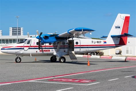 Winair Windward Islands Airways De Havilland Canada Dhc 6 300 Twin