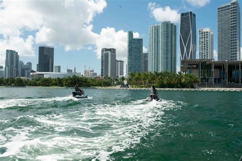 Miami Excursión guiada en moto acuática in Miami