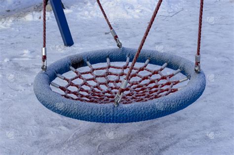 绳子 雪 儿童 寒冷 空的 运动 长椅 环境 霜 天气