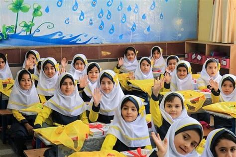 کمبود کلاس درس در کنگان؛ ضعف زیرساخت‌ها زیر سایه صنایع بزرگ خبرگزاری