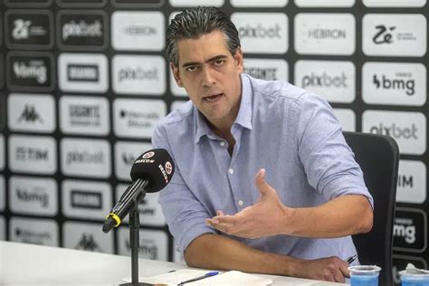 Bracks teria ficado os últimos seis meses salários atrasados no Vasco