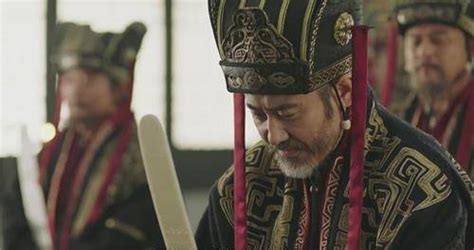 司马懿杀了此人三族，唯独逃掉一人，最后却被其后代灭了司马王朝曹操范恒曹爽