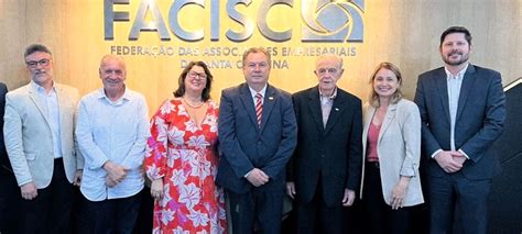 Empresário Do Extremo Oeste De Santa Catarina Assume A Presidência Da