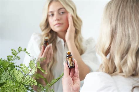 8 Best Cleansing Oils For All Skin Types In 2023 Dermoi Uk