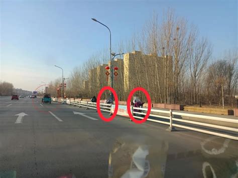 【建设文明城市】第25期 曝光台丨摒弃交通陋习 争做文明市民澎湃号·政务澎湃新闻 The Paper