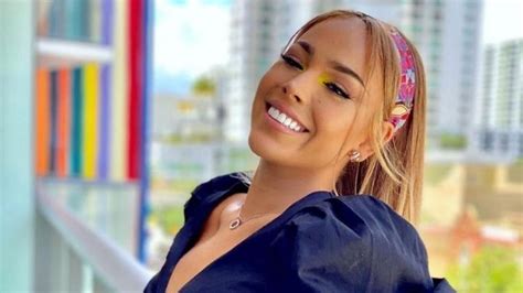 La Reacción De Sebastián Yatra Al Ver La Provocativa Foto Que Le Dedicó