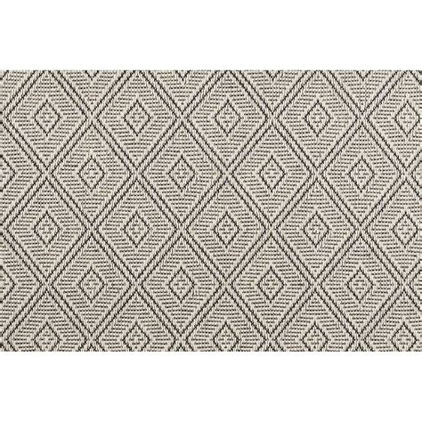 Kaelem Carpet With Diamond Design