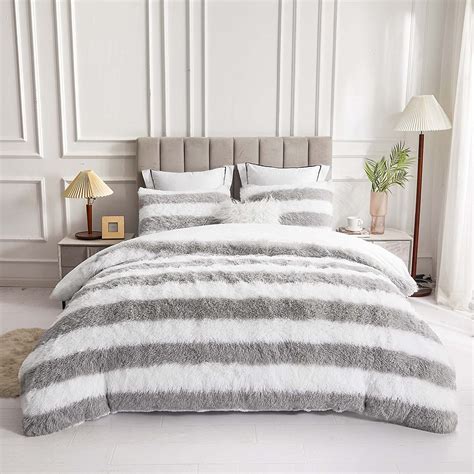 Softy Gray Stripe Bed Set Tapestry Girls