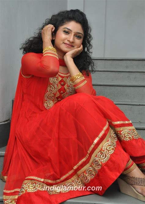 Vishnu Priya Actress Hd Photosimagespics And Stills 561477