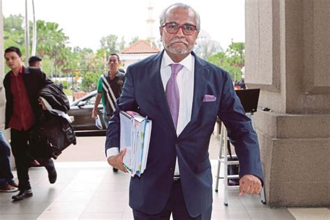 Macc Arrests Najibs Lawyer Shafee Abdullah Under Anti Money Laundering Act