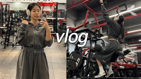 Vlogㅣ연말연초 돼지파티ㅣ체지방 불태우는 전신운동루틴ㅣ운동하는 직장인 헬스 브이로그 Youtube