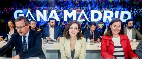 Ayuso acusa a Sánchez de fraude electoral y dice que convoca elecciones