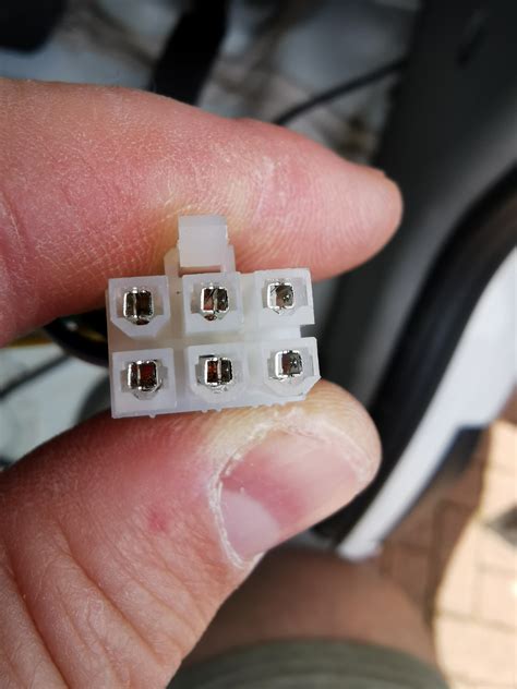 Molex R Connectors