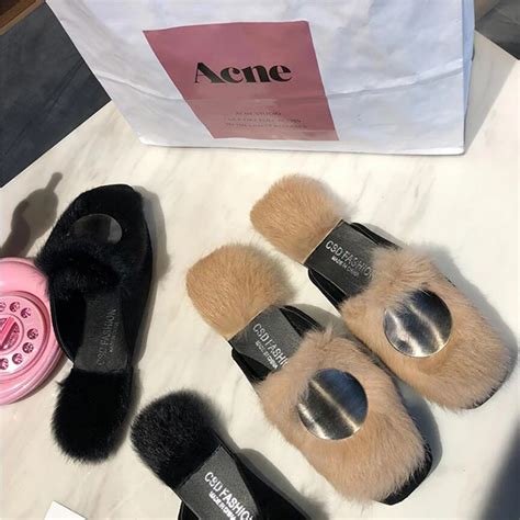 Closed Toe Furry Mules Shoes Girls Metal Decoration Solid Fur Lazy