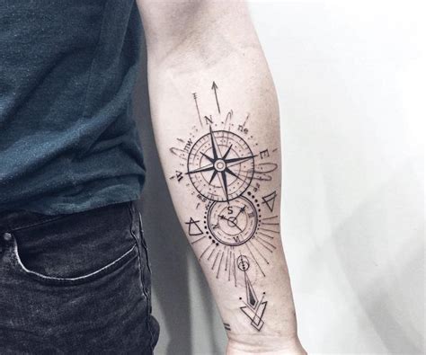 Tatuagem De Bússola 70 Imagens Para Se Apaixonar