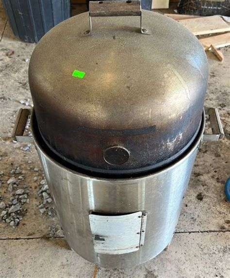 Brinkmann Smoke ‘n Grill 33” Metzger Property Services Llc