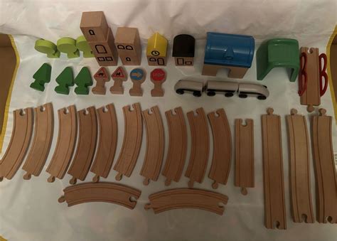 Ikea 木製 鉄道玩具セット ︎9月10日水まで販売 メルカリ