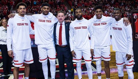 131 Best Coach Beard Images On Pholder Ted Lasso Coach Beard Ttu And Beards
