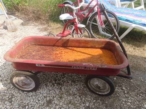 Radio Flyer Metal Wagon