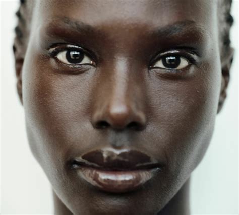 Achok Akoi Img Models