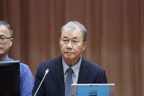 記者 梅花新聞網 蔣巧薇綜合報導 女老師迷戀上包腿8＋9學生 教育部長回應 ｜ 梅花新聞網