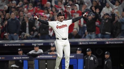 David Frys Walk Off Two Run Homer 10172024