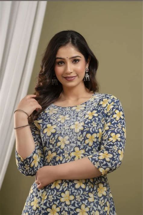 Cotton Harita Floral A Line Kurtis Size Xl At ₹ 360 Piece In Jaipur