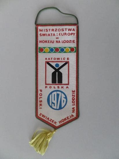 MISTRZOSTWA SWIATA EUROPY W HOKEJU NA LODZIE 1976 26 CM MS HOKEJ Aukro