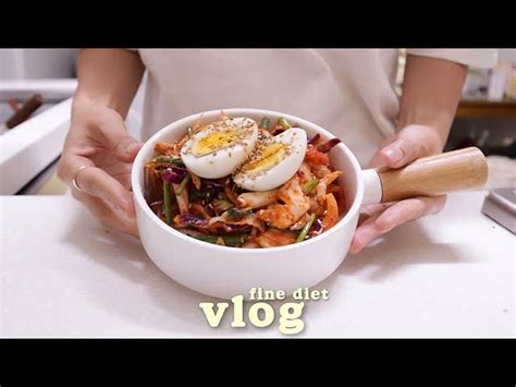 Sub면 러버의 쉽고 간단하게 만드는 맛있고 지속가능한 다이어트식단 요리브이로그 컵누들 간짜장 매콤오리고기샌드위치 연어