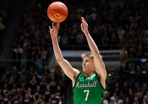 Old Dominion Monarchs Vs Marshall Thundering Herd Prediction 2252025