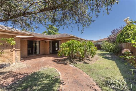 33 Findlay Road Leeming Wa 6149 House For Rent Domain