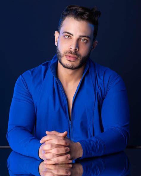 Eduardo Estrella Lora Busca Representar RD En Mister Supranational RB